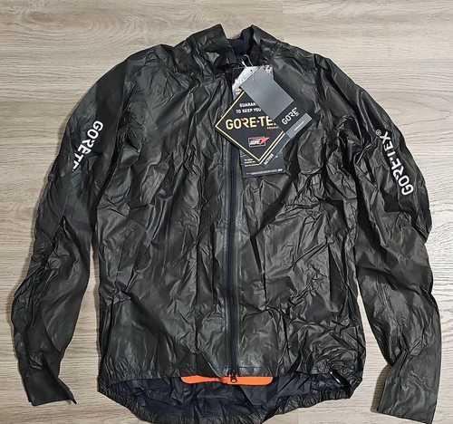 Gore C5 Shakedry 1985 jacket и Castelli Nano flex