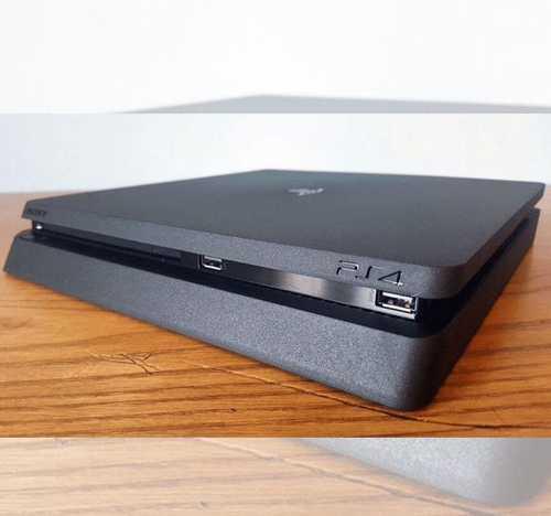 Sony playstation 4 slim