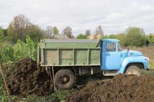 Чернозем черный, плодородный грунт навоз,перегной