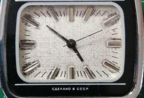 Часы ракета кварц СССР