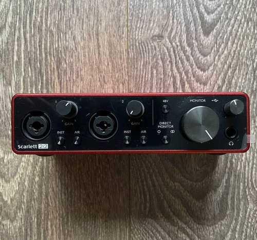 Звуковая карта focusrite scarlett 2i2 3rd gen