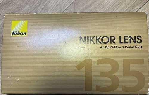 Nikon AF DC- Nikkor 135mm f/2D