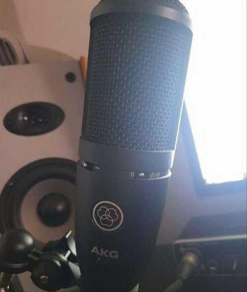 Микрофон студийный AKG P120 и звуковая карта