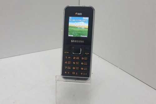 Телефон кнопочный Samsung GT-E1182