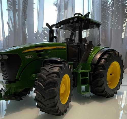 Трактор Bruder John Deere - Брудер Джон Дир, игруш