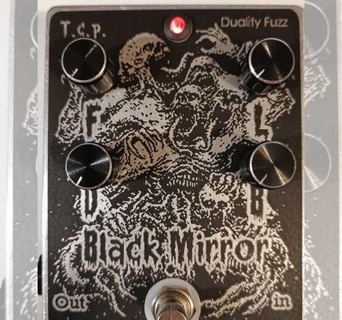 Dality Fuzz bass