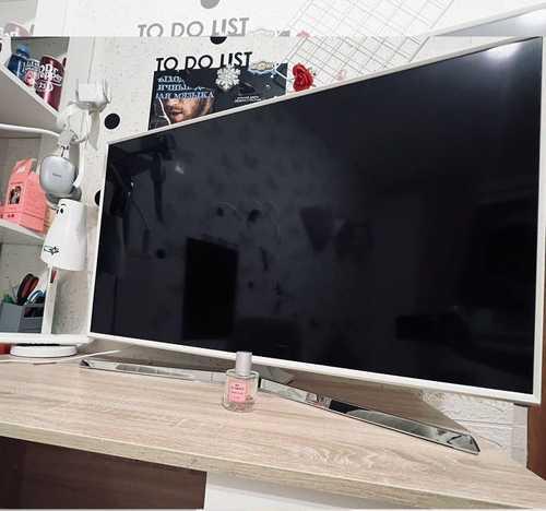 Телевизор SMART tv