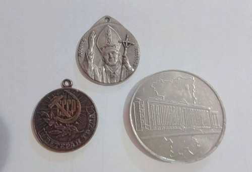 Настольная медаль Политеха, "Ветеран труда"
