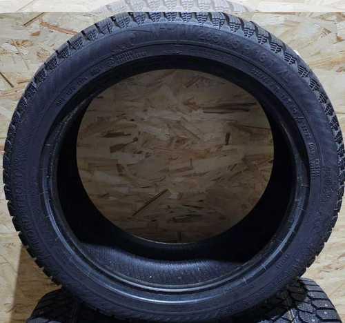 Gislaved Nord Frost 200 235/45 R18