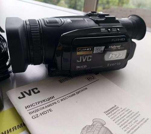 Цифровая Видеокамера JVC GZ-hd7er