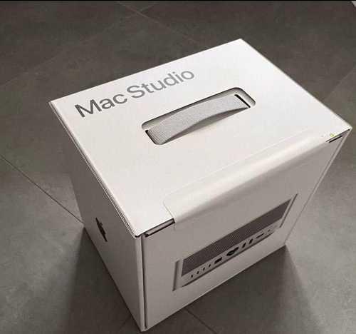 Apple Mac Studio m1 max 32gb