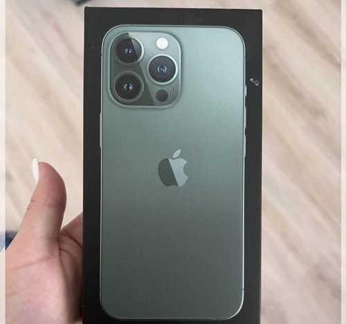 Коробка iPhone 13 pro