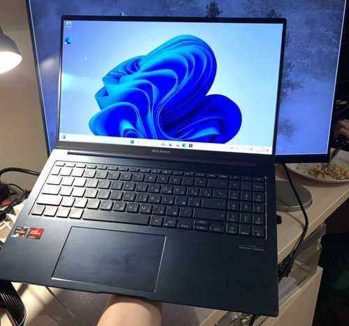 Ноутбук asus Zenbook 15 Ryzen 7   16Gb   1Tb