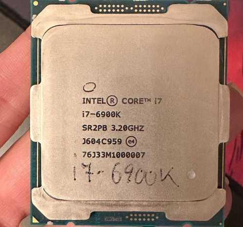 Процессор Intel core i7