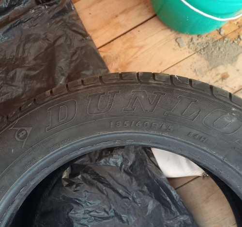 Dunlop SP Ice Sport 185/60 R15
