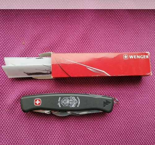 Нож Wenger-Victorinox (французский Легион)