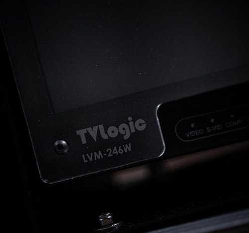 Режиссерский монитор TV logic LVM 246W 24