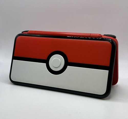 Nintendo 2DS XL Pokemon Edition