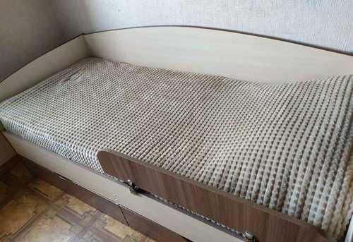 Кровать с матрасом (2 шт.)