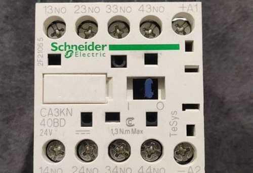Вспомогательный контактор Schneider Electric