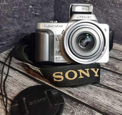 Фотоаппарат sony Cyber Shot DSC H10