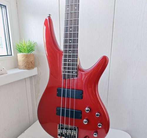 Бас гитара Ibanez SR300 (актив)