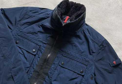 Зимняя куртка strellson