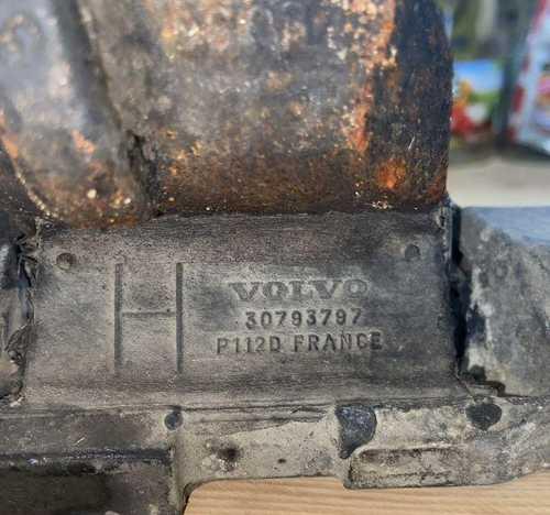 Опоры двигателя вольво хс90 3.2