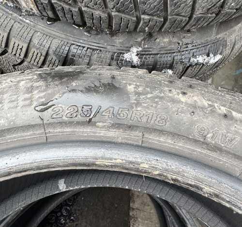 Bridgestone Turanza T005 225/45 R18