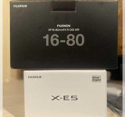 Fujifilm X E5   xf16-80 mm silver
