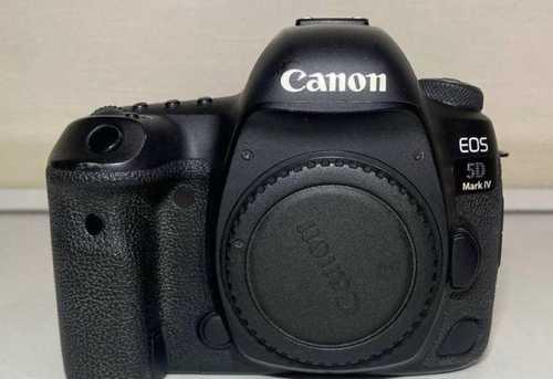 Зеркальный фотоаппарат Canon 5D Mark iv
