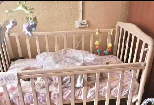 Детская кровать sweet baby+матрасы,простыни и т.д