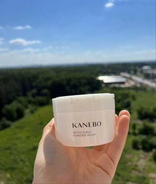 Kanebo пилинг пудра