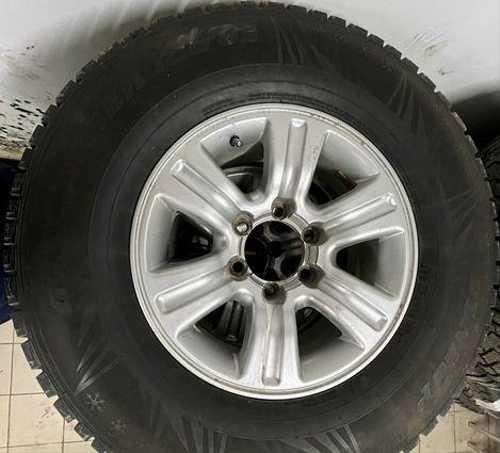 Dunlop Grandtrek ice 2 265/70r16 на дисках Паджеро