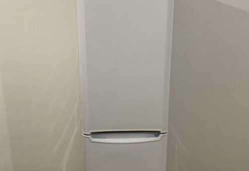 Холодильник Indesit 190 см
