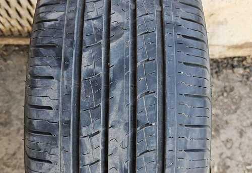 Kumho Solus KH16 225/55 R19