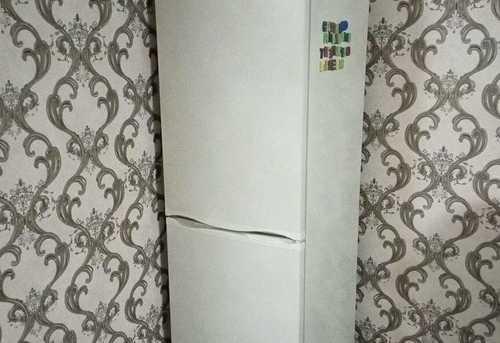 Холодильник атлант двухкамерный б/у