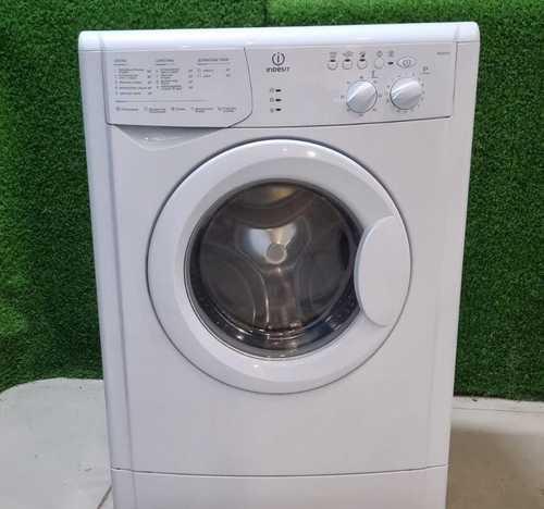 Стиральная машина Indesit wisl102 5 кг Гарантия