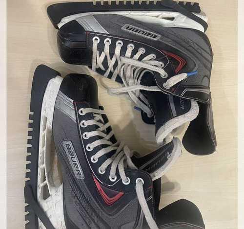 Коньки хоккейные Bauer vapor x30 размер 9R