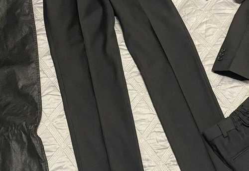Новые черные брюки костюмные 128-134 р