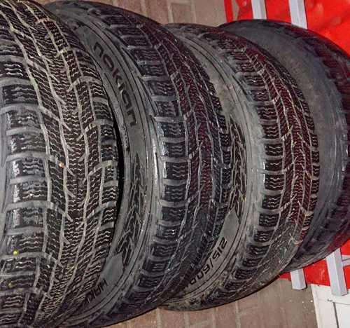 Nokian Tyres Hakkapeliitta R3 SUV 215/60 R17 107R