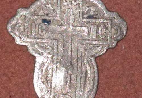 Крест нат."лепесток", 18 век.серебро-84) 2клейма