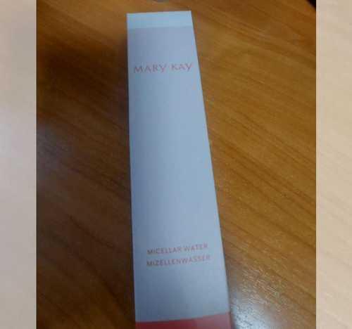 Мицеллярная вода Mary Kay