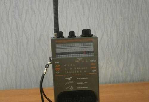 Радиоприемник International модель 877 R, винтаж