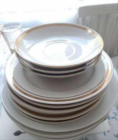 Набор тарелок для дачи