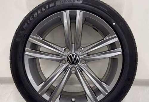 Volkswagen Passat Alltrack, Continental 245/45 R18