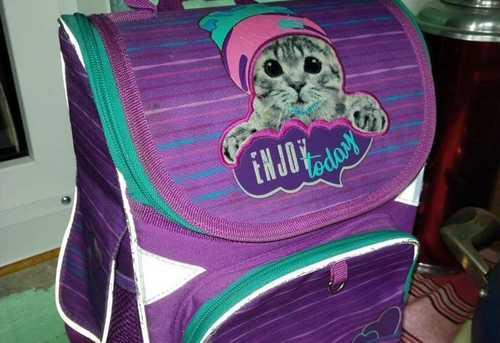 Школьный рюкзак отропедический