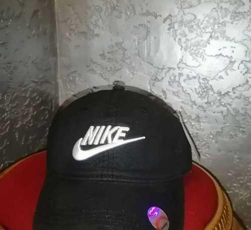 Кепка бейсболка Nike чёрная