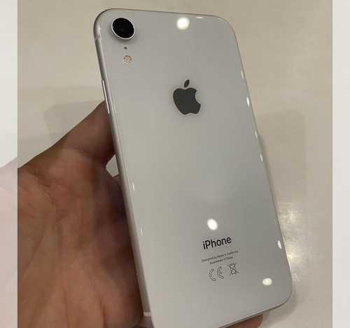 iPhone Xr, 64 ГБ