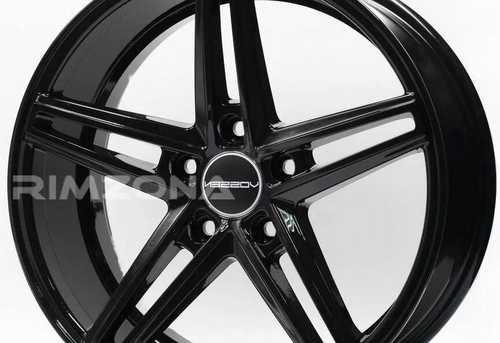 Литой диск в стиле vossen R17 5x114.3